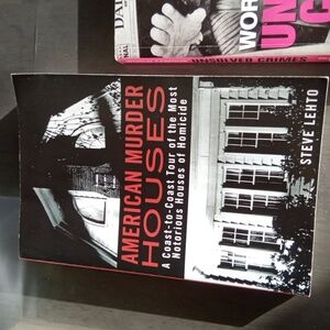 Other | True Crime Book Lot Murder Houses Female Serial Killers ...